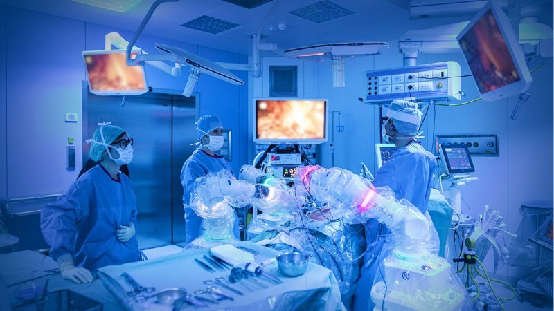 CMR Surgical raises $165M for robotic-aided minimal access surgery ...